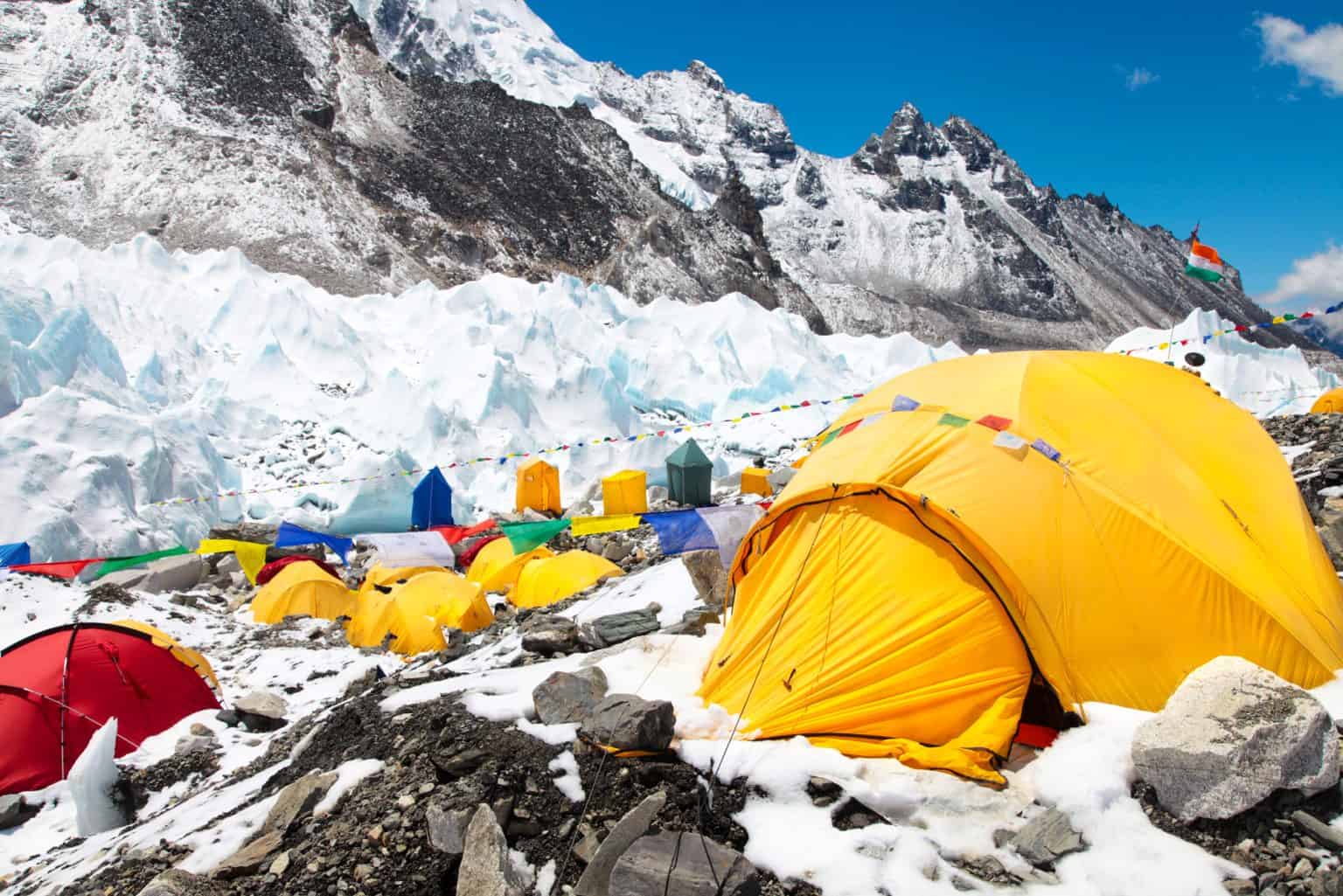 Why (and How) is There Snow on Mount Everest? - MountEverest.info